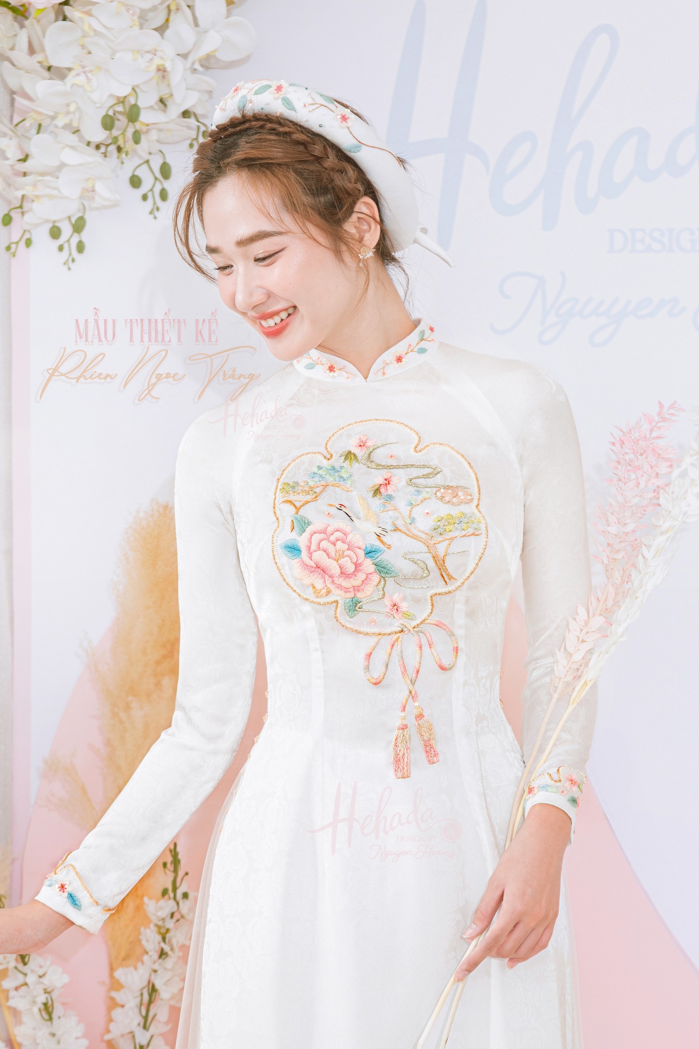 Áo Dài Cưới Phiến Ngọc Trắng